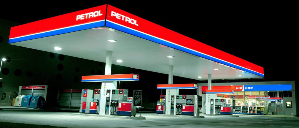 Are toilets in petrol pumps free for usage? - Suryan FM