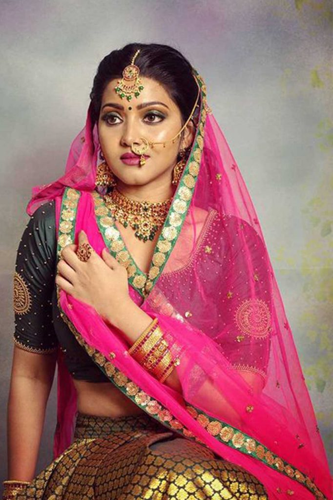 Actress ‘Thananya’ – Photo Gallery - Suryan FM