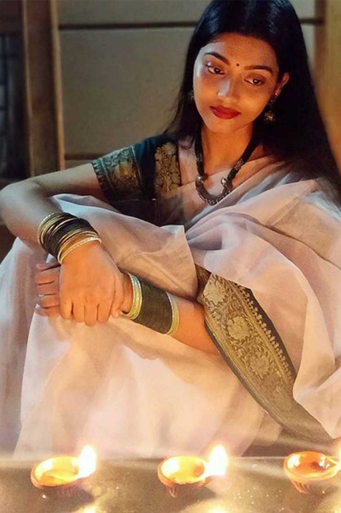 Actress ‘Thananya’ – Photo Gallery - Suryan FM