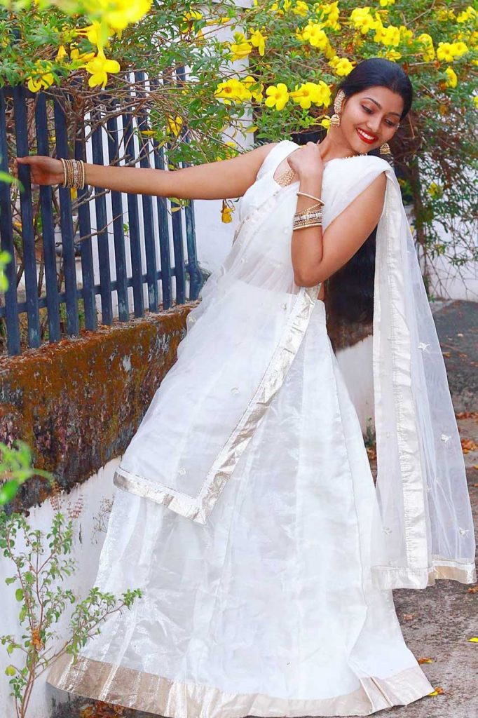Actress ‘Thananya’ – Photo Gallery - Suryan FM