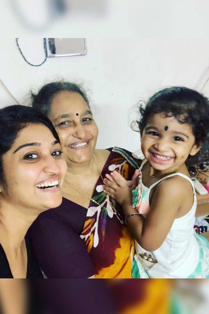 Neelima Esai – Photo Gallery - Suryan FM