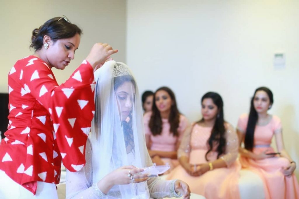 Kollywood Costume Designer ‘Joy Crizildaa’ Betrothal & Wedding Pics ...