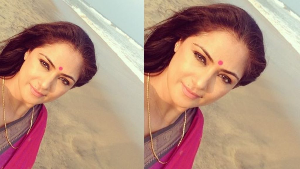 Simran – Photo Gallery - Suryan FM