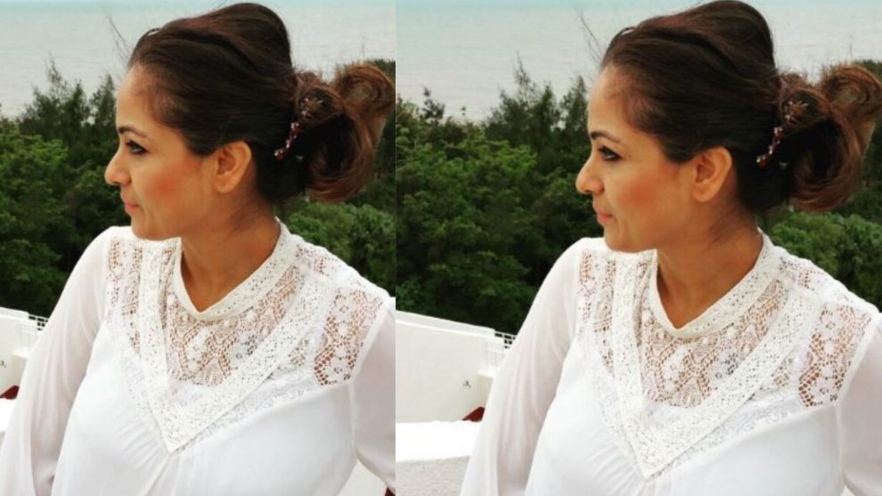 Simran – Photo Gallery - Suryan FM