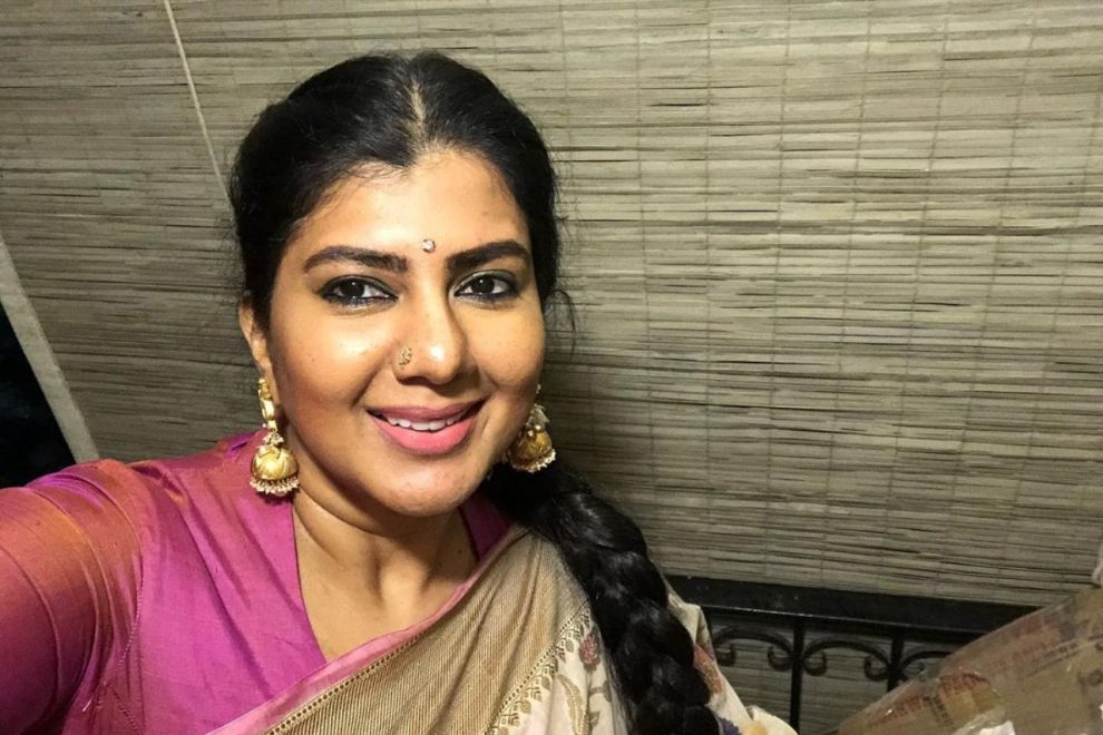 Actress Swarnamalya – Photo Gallery - Suryan FM