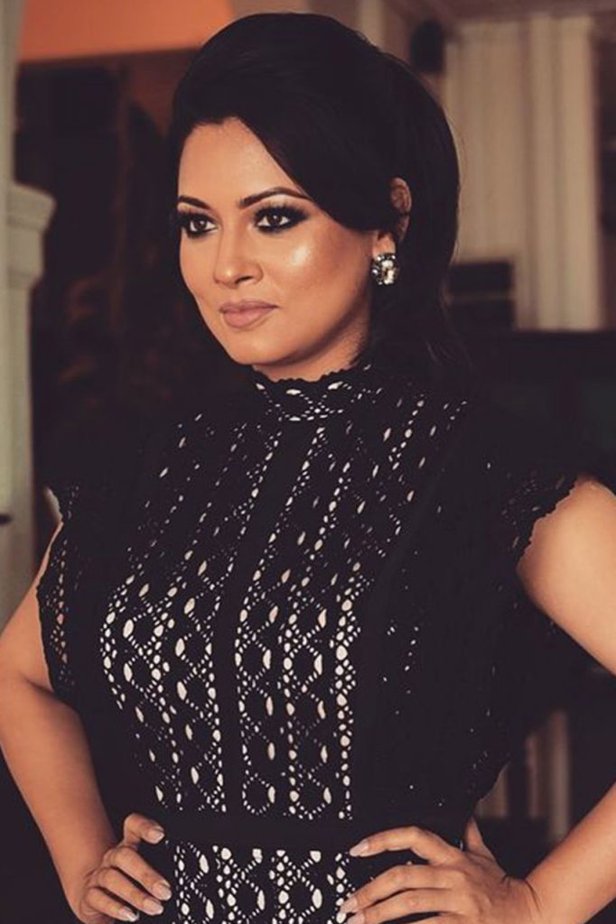 Actress Pooja- Photo Gallery - Suryan FM