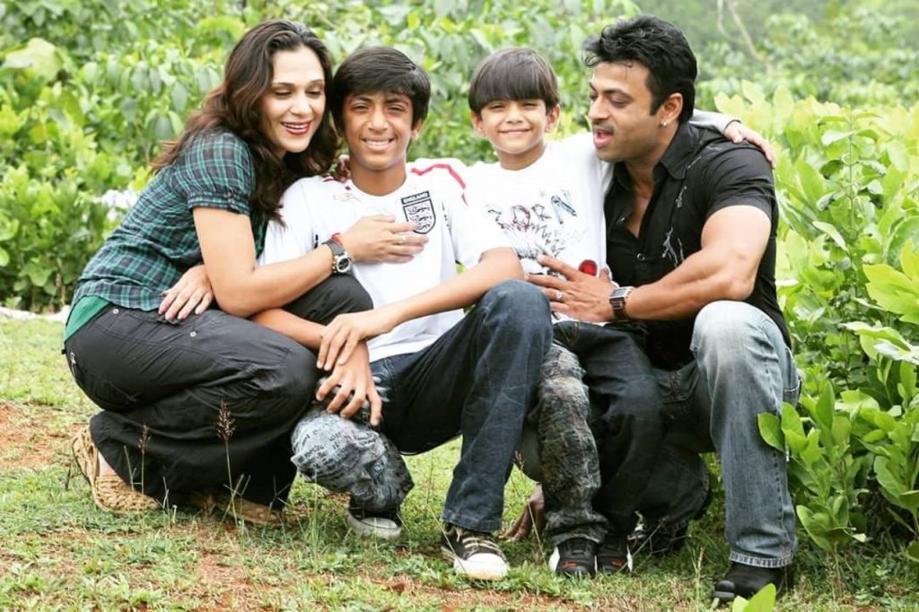 Riyaz Khan & Uma Riyaz – Family Pics - Suryan FM