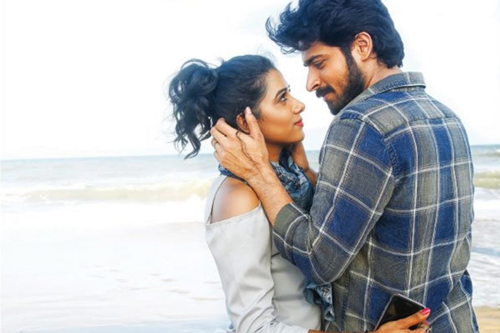 Harish Kalyan’s Ispade Rajavum Idhaya Raniyum movie posters and stills ...