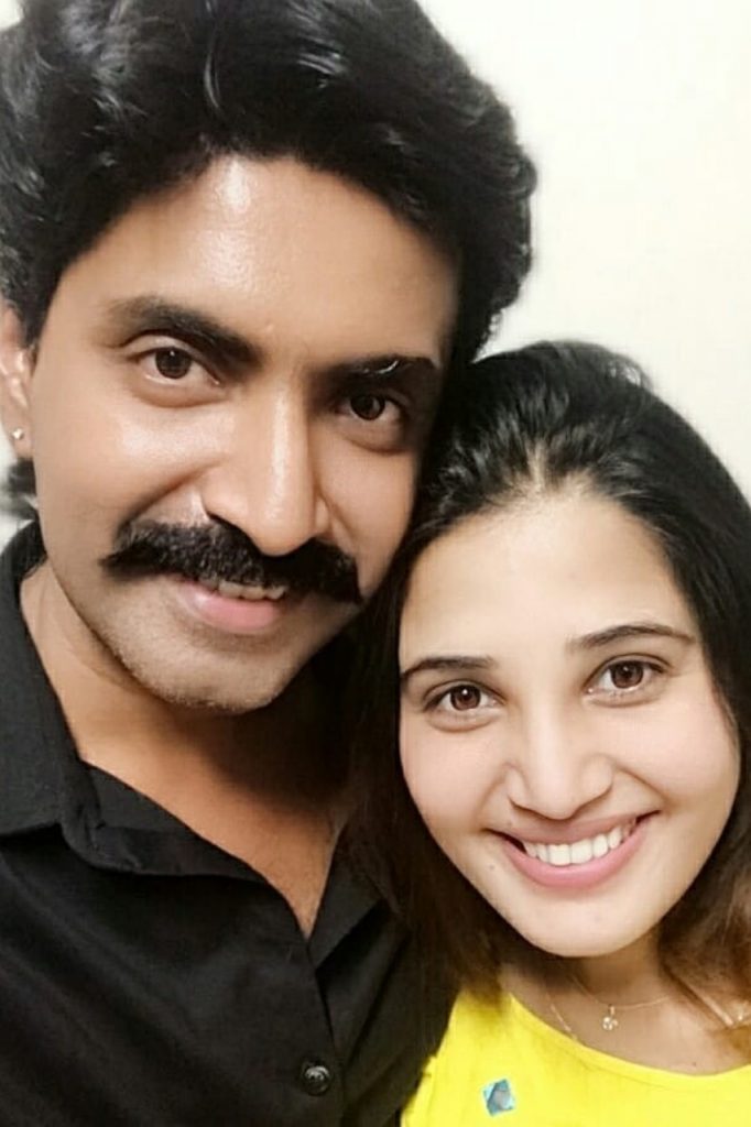 Prajin and Sandra Amy – Family stills - Suryan FM