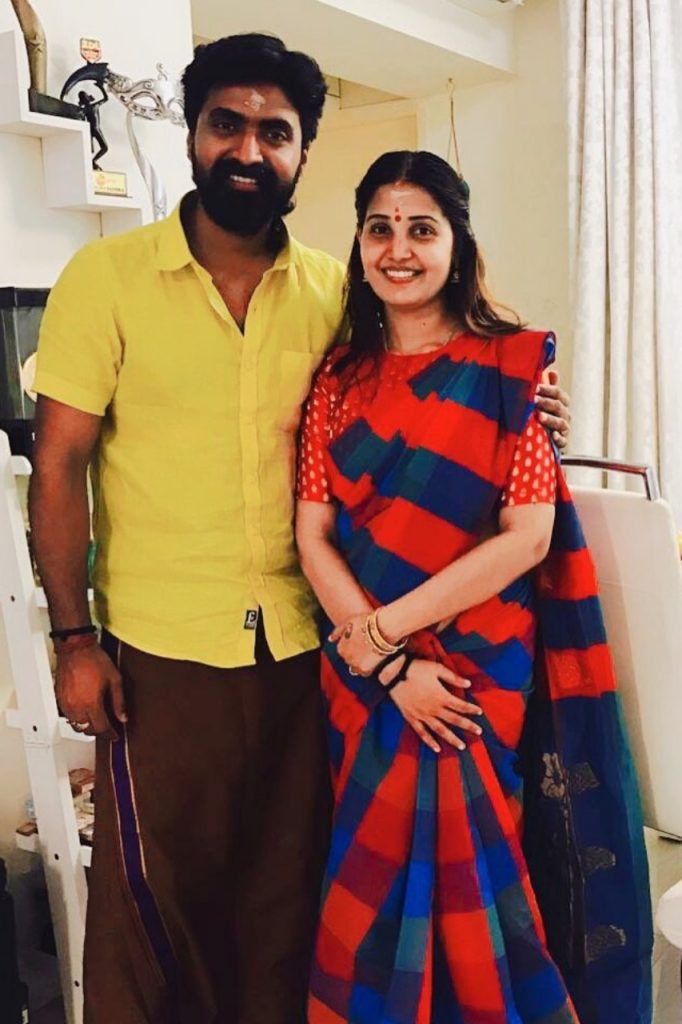 Prajin and Sandra Amy – Family stills - Suryan FM