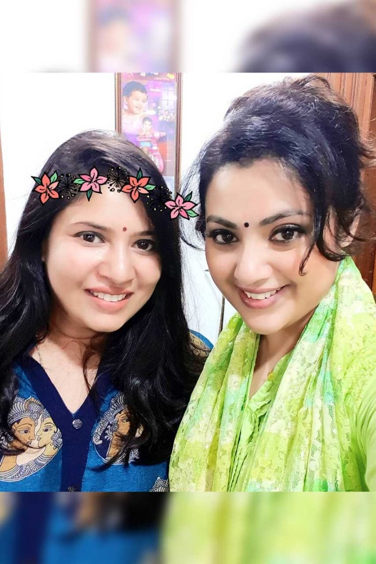 Actress Sangavi – Family stills - Suryan FM