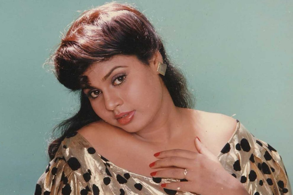 Actress Vichitra – Photo Gallery - Suryan FM