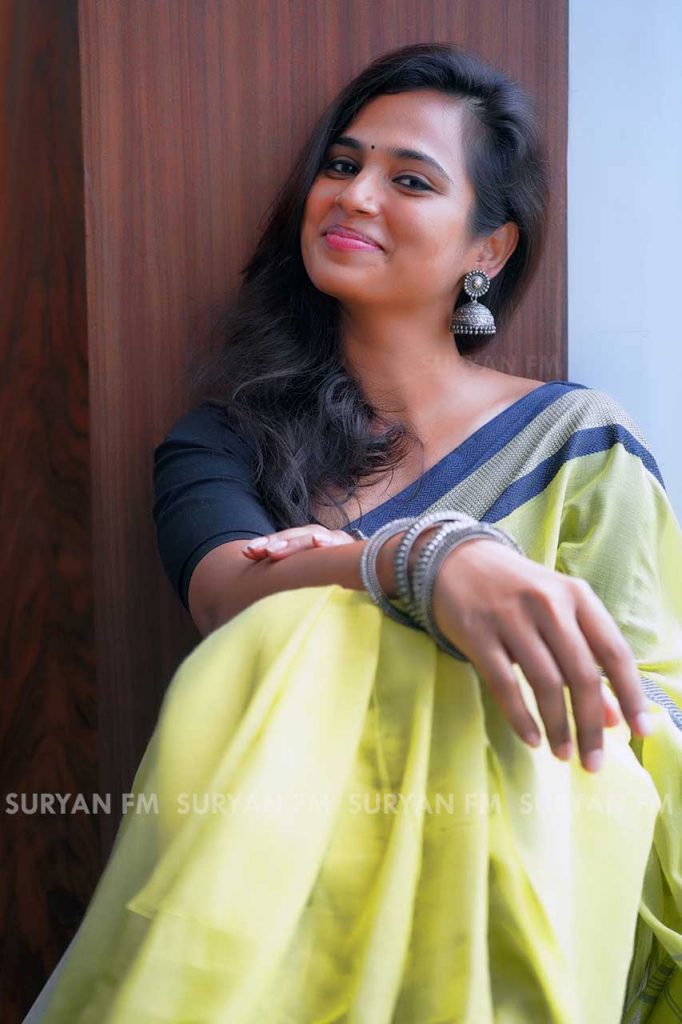 Ramya Pandian – Exclusive Stills - Suryan FM