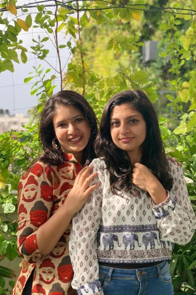 Actress Sangavi – Family stills - Suryan FM