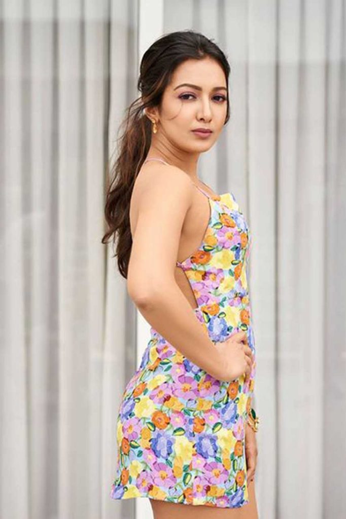 Catherine Tresa Alexander – Photo Gallery - Suryan FM