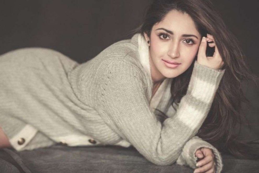 Sayyeshaa – Photo Gallery - Suryan FM