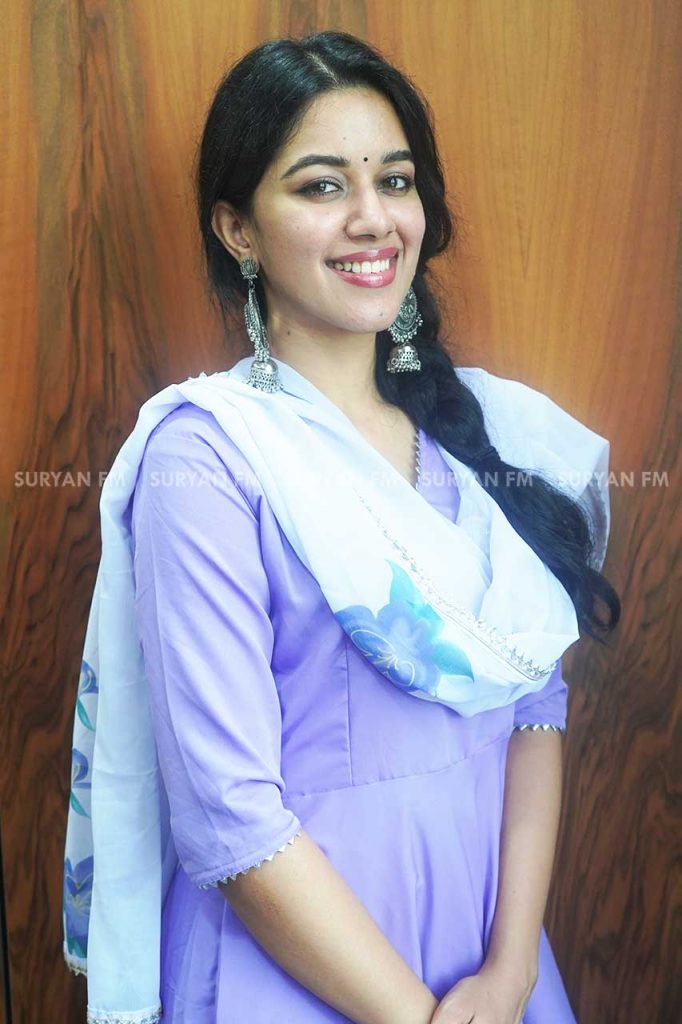 Mirnalini Ravi – Exclusive Stills - Suryan FM