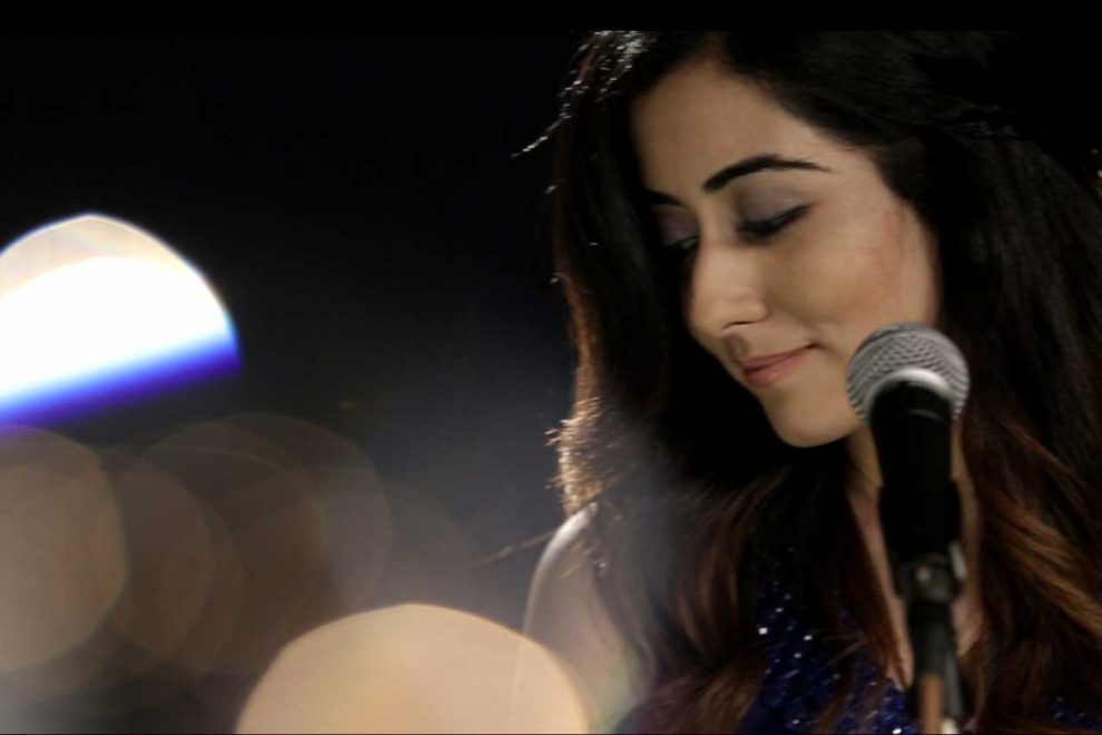 Jonita Gandhi – Photo Gallery - Suryan FM