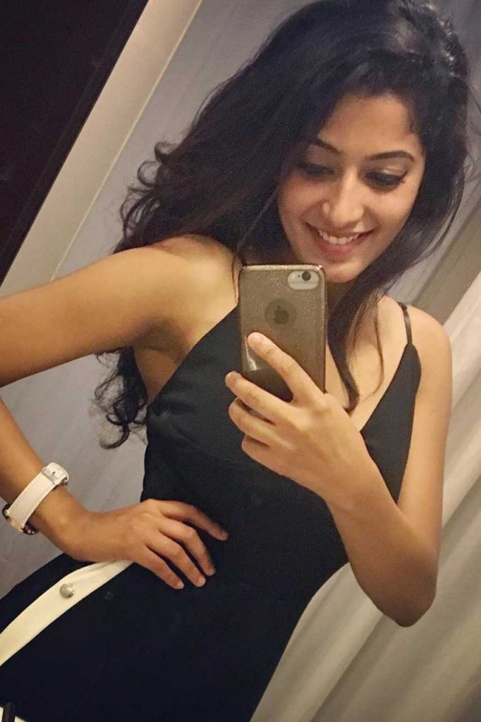 Taanakkaran fame actress ‘Anjali Nair’ – Photo Gallery - Suryan FM