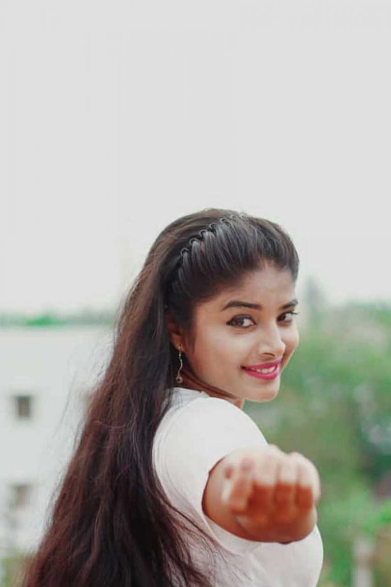 Sheela Rajkumar – Photo Gallery - Suryan FM