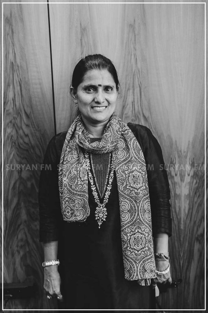 Agent Tina ‘Vasanthi’ – Photo Gallery - Suryan FM