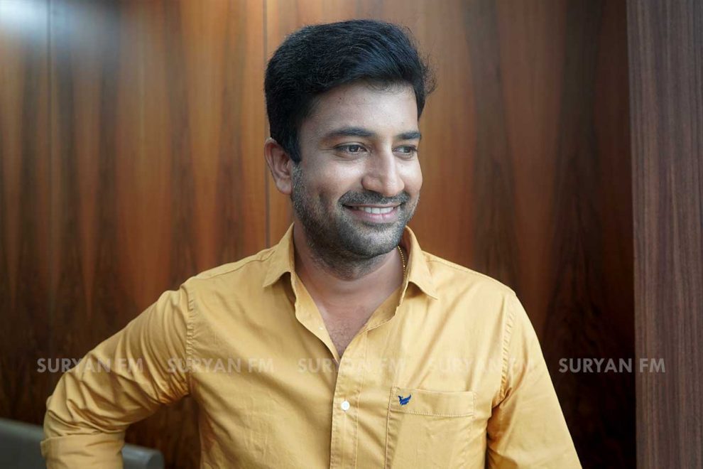 Actor Satheesh Kumar – Exclusive Stills - Suryan FM