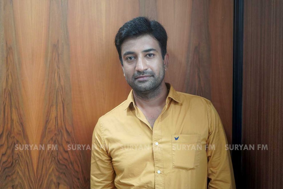 Actor Satheesh Kumar – Exclusive Stills - Suryan FM