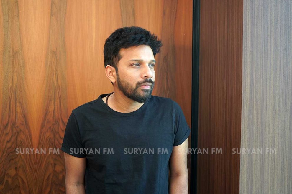 Singer Karthik – Exclusive Stills - Suryan FM