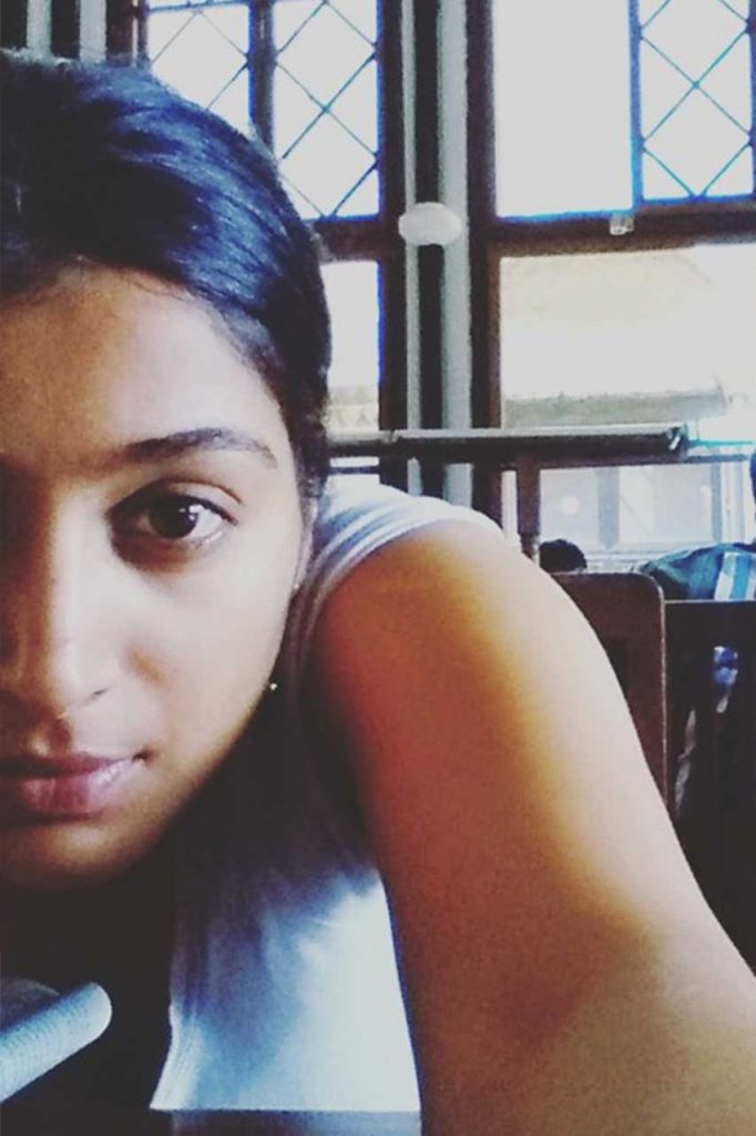 Padmapriya – Photo Gallery - Suryan FM