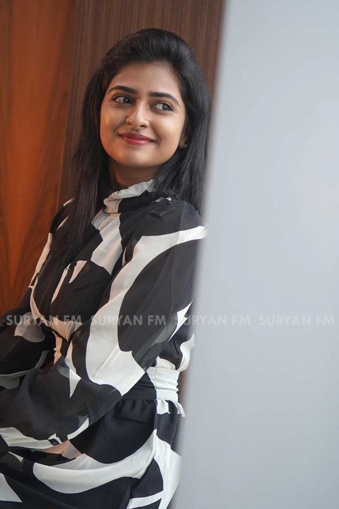 Parvathy Arun – Exclusive Stills - Suryan FM