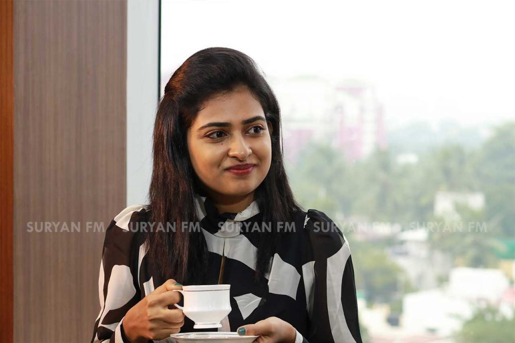 Parvathy Arun – Exclusive Stills - Suryan FM