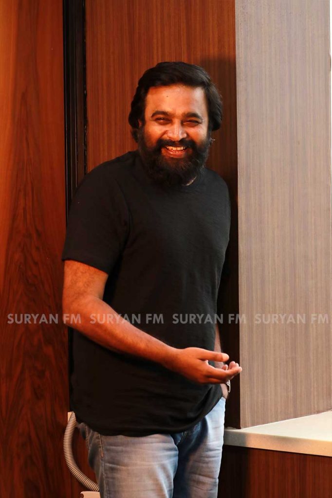 Actor Sasikumar – Exclusive Stills - Suryan FM