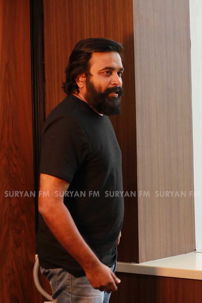 Actor Sasikumar – Exclusive Stills - Suryan FM