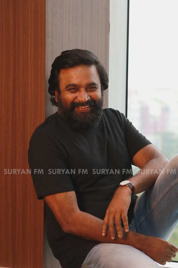 Actor Sasikumar – Exclusive Stills - Suryan FM