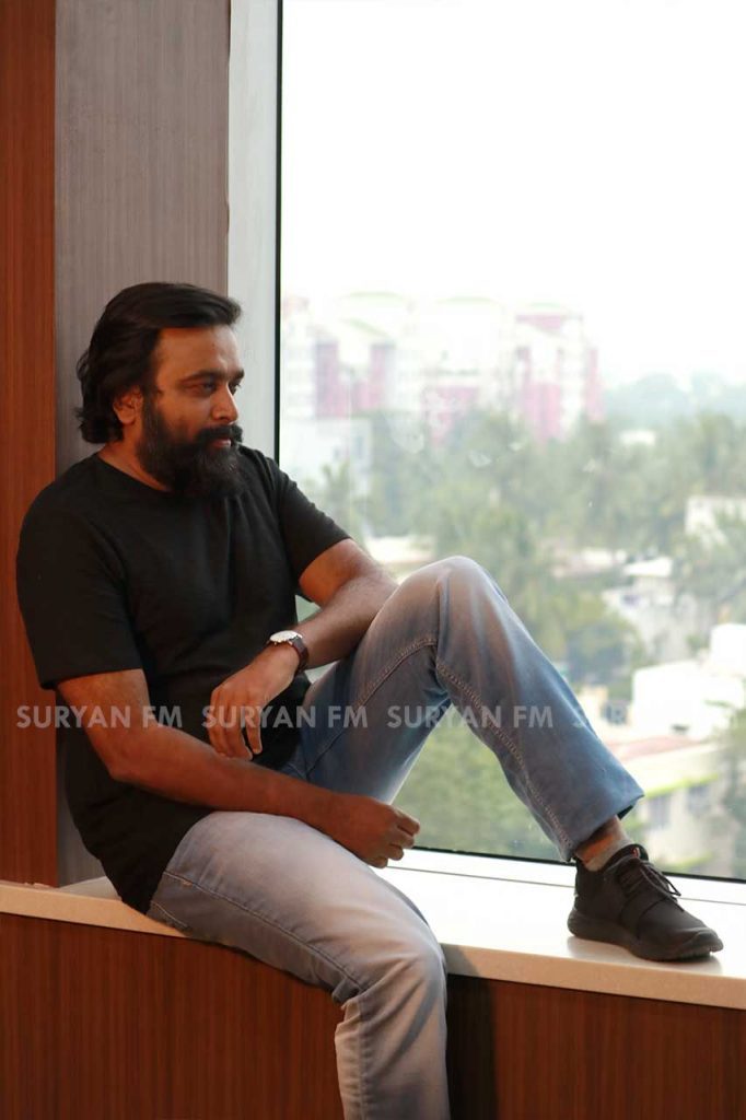 Actor Sasikumar – Exclusive Stills - Suryan FM