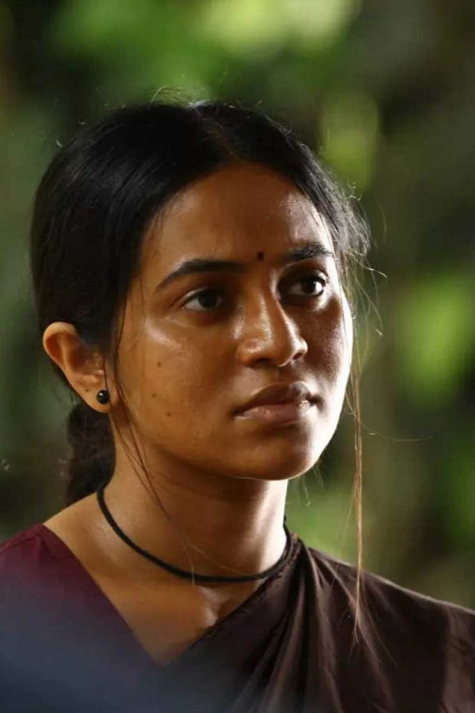 Bhavani Sre – Photo Gallery - Suryan FM