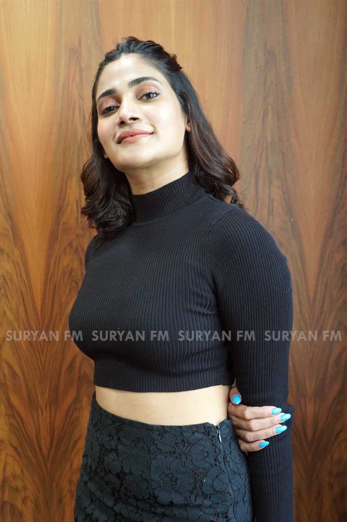 Losliya Mariyanesan – Exclusive Stills - Suryan FM