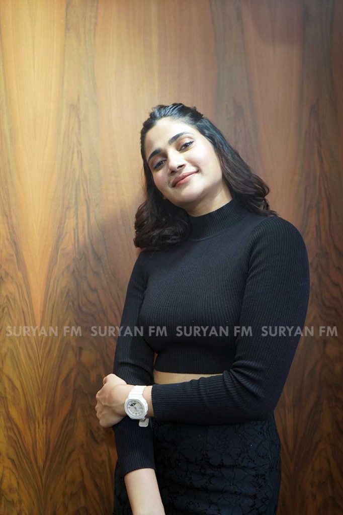 Losliya Mariyanesan – Exclusive Stills - Suryan FM