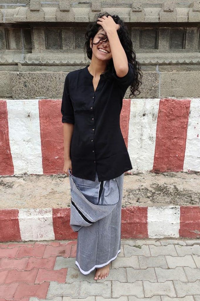 Meetha Raghunath – Photo Gallery - Suryan FM