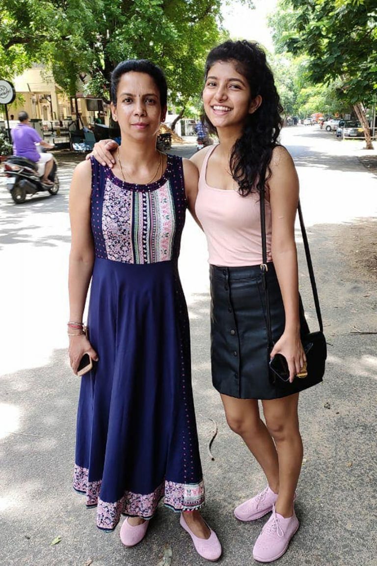 Meetha Raghunath – Photo Gallery - Suryan FM