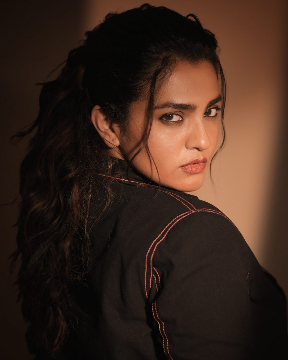 Parvathy Stuns in New Photoshoot: A Look at the Indian Actress’s Beauty ...
