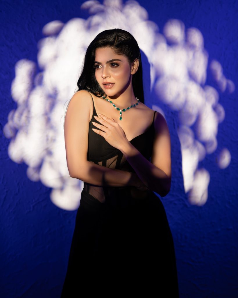 Divya Bharathi Dazzles in Latest Photoshoot: A Stunning Look - Suryan FM