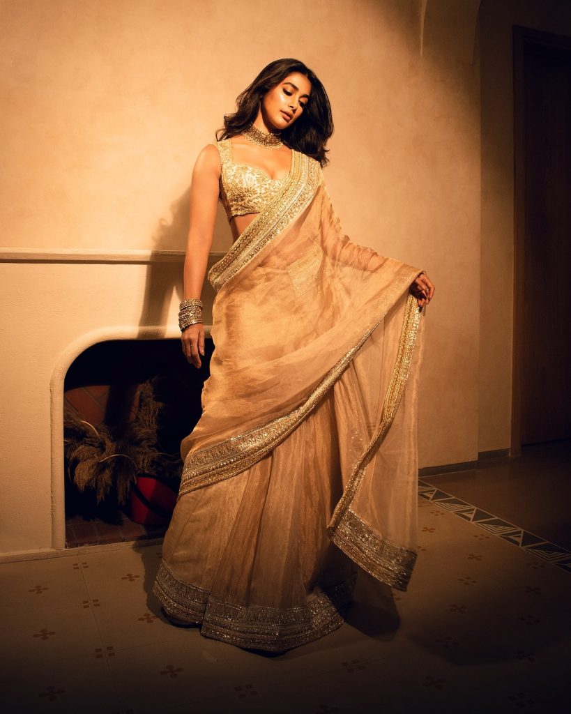 Stunning Photoshoot of Actress Pooja | Glamorous and Elegant Portraits ...