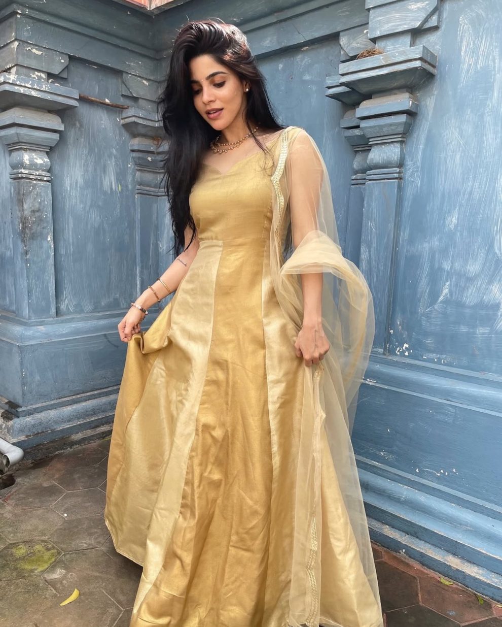 Divya Bharathi Stuns Fans with Her Latest Photoshoot | Exclusive ...