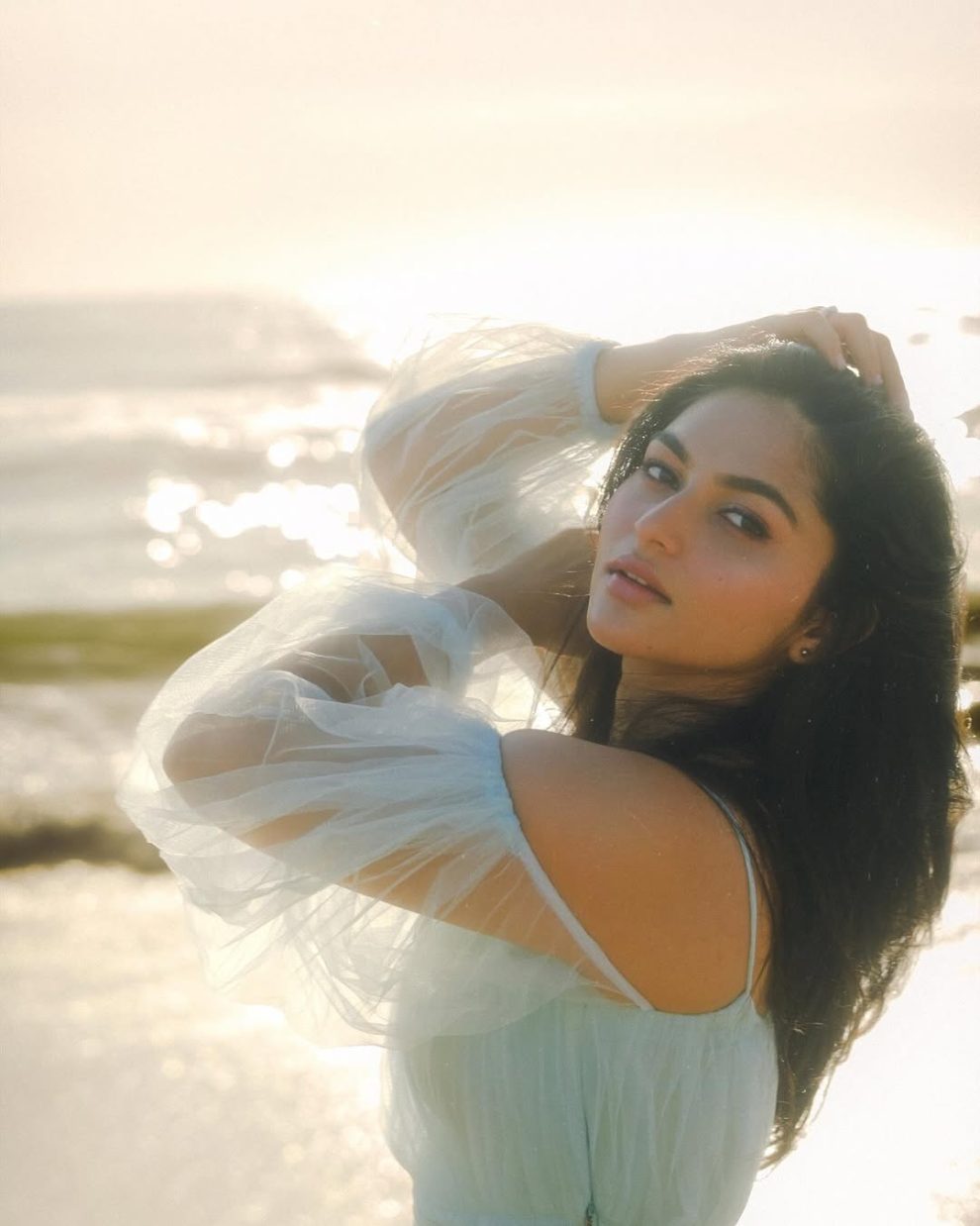 Kayadu Lohar – Photo Gallery - Suryan FM