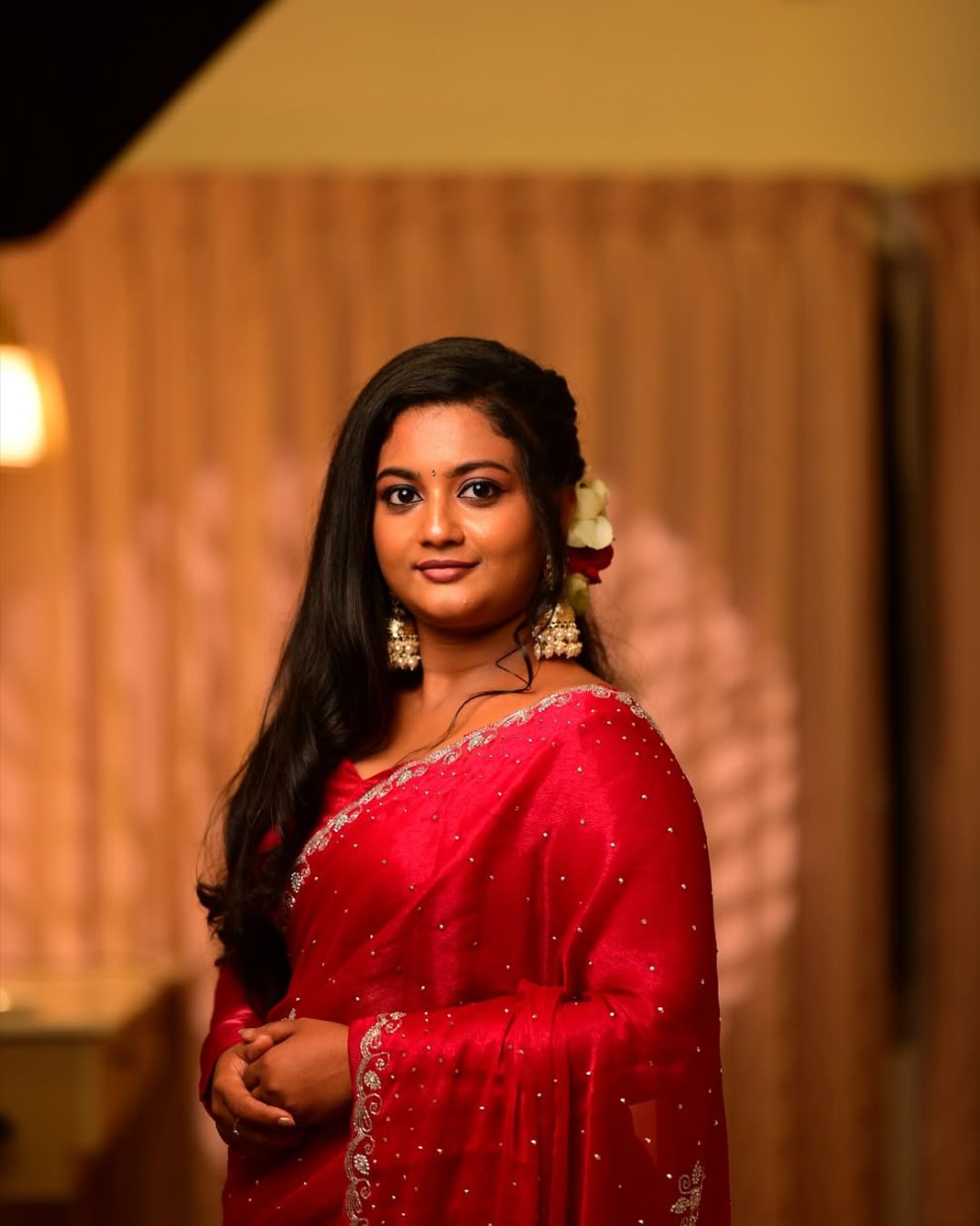 Gomathi Priya Wows Fans with Her Stunning Latest Photos - Suryan FM