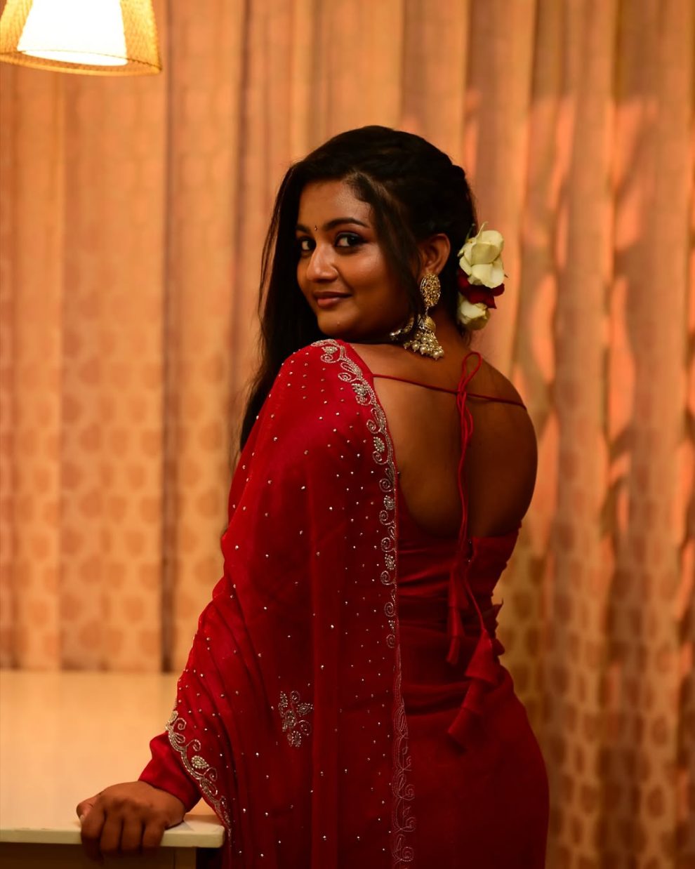 Gomathi Priya Wows Fans with Her Stunning Latest Photos - Suryan FM