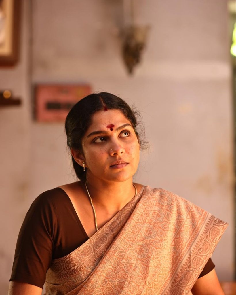 Maaman Actress Swasika (10) - Suryan FM