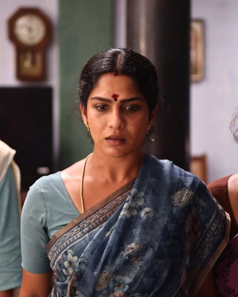 Actress Swasika Stunning Viral Photos: From Maaman to Real-Life ...