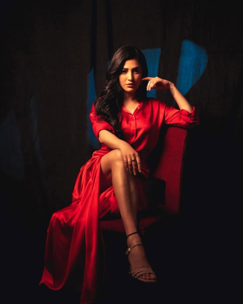 Shruti Haasan Trends Again with Her Latest Stunning Photos – Thug Life ...